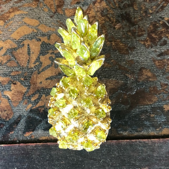 Vintage | Jewelry | Vintage Pineapple Brooch | Poshmark